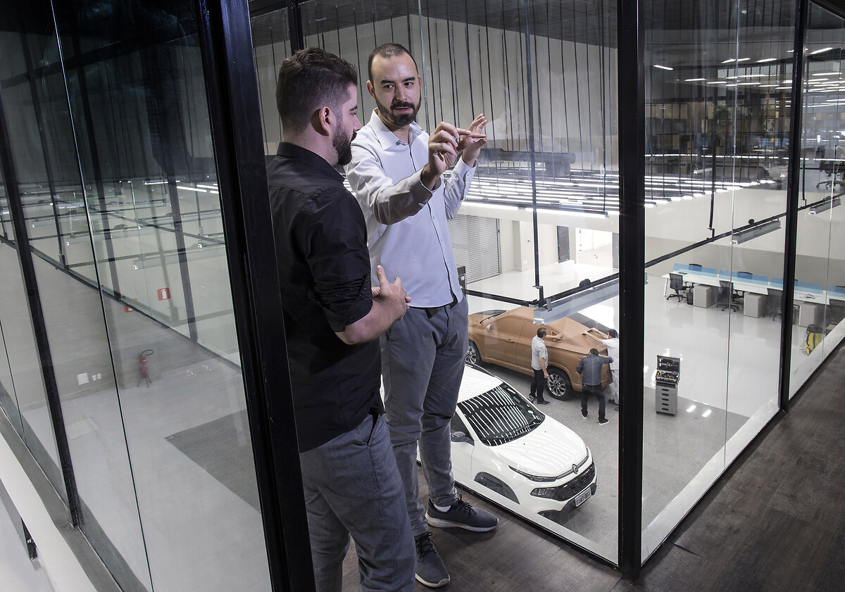 Fiat Chrysler Industrial Design Studios Chrysler Renamed FCA US LLC In