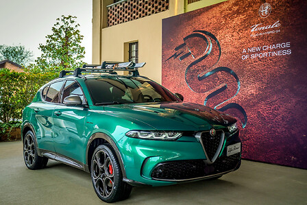 The New Tonale Plug In Hybrid Q4 Alfa Romeo s efficient sportiness makes its debut Alfa Romeo Stellantis