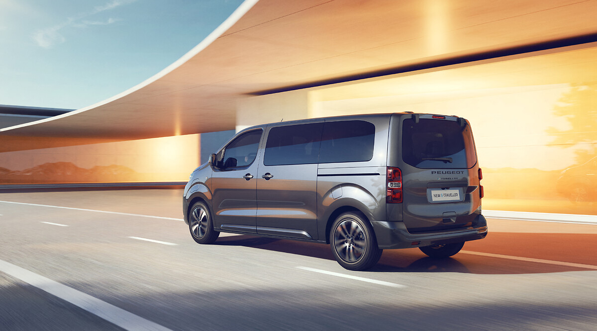 NEW PEUGEOT E TRAVELLER ALLURE MADE FOR TRANSPORT PROFESSIONALS Peugeot Stellantis