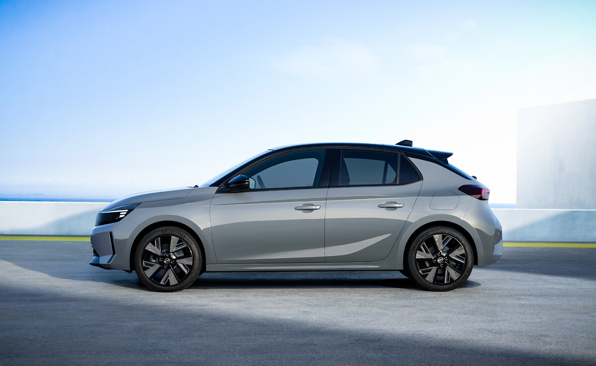 Corsa ev price store