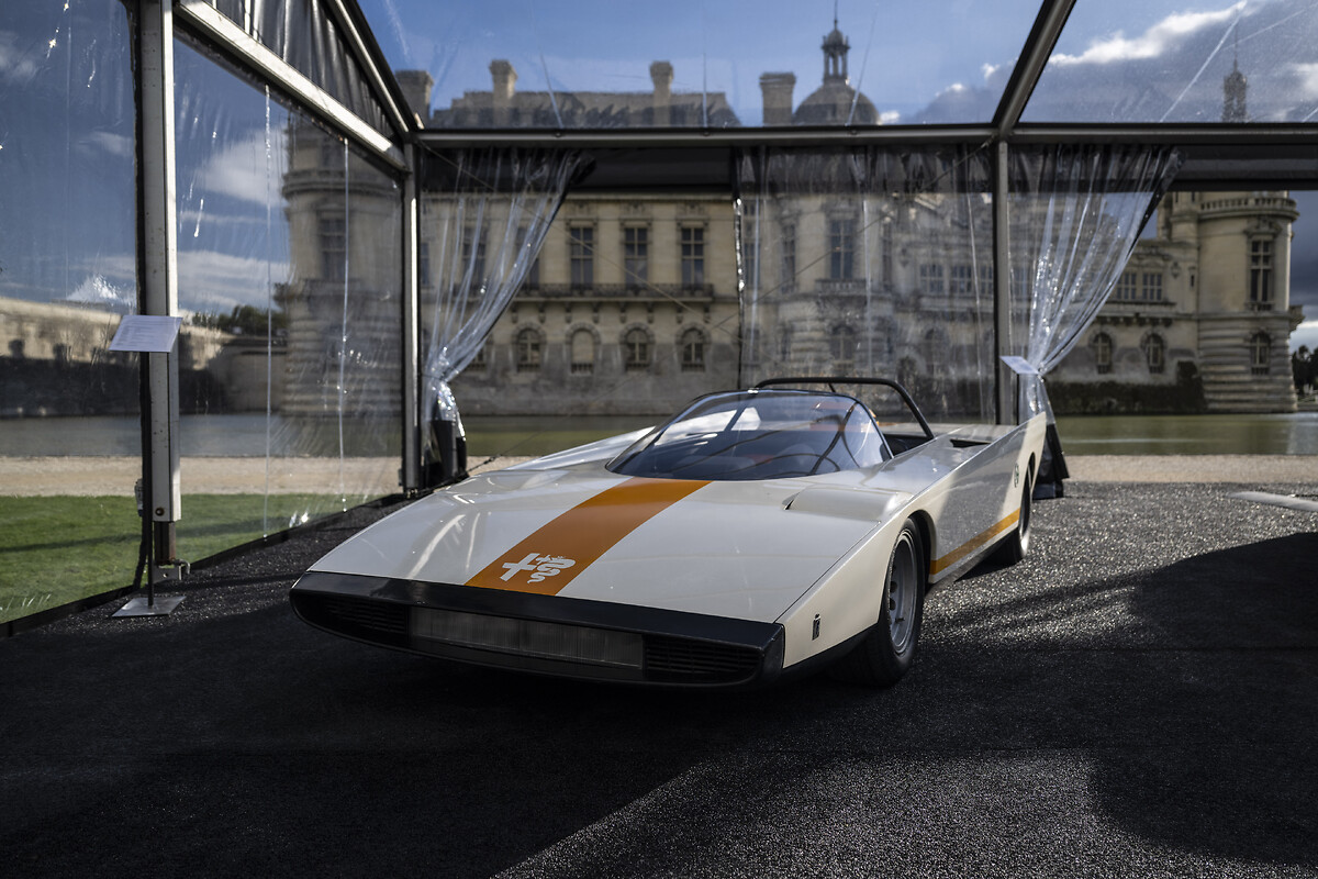 Alfa Romeo 33 Spider “Cuneo” - 1971 | AutoWeek